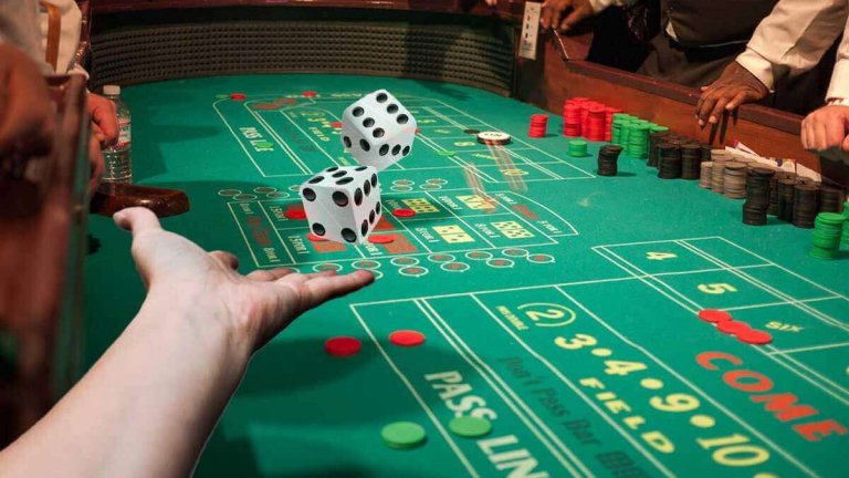 How To Play Craps Online – A Beginners Guide
